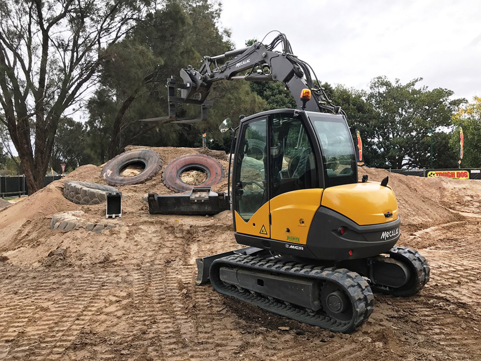 Mecalac machines in Australia