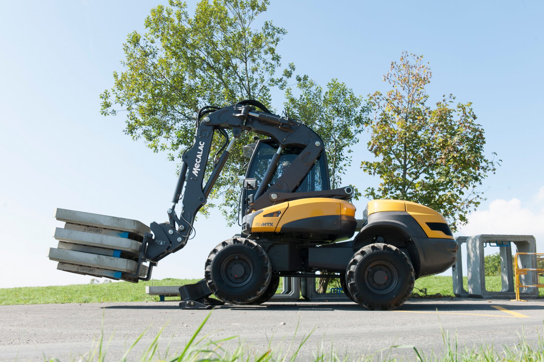 MECALAC | 12MTX, Pelle chargeuse sur pneus / roues