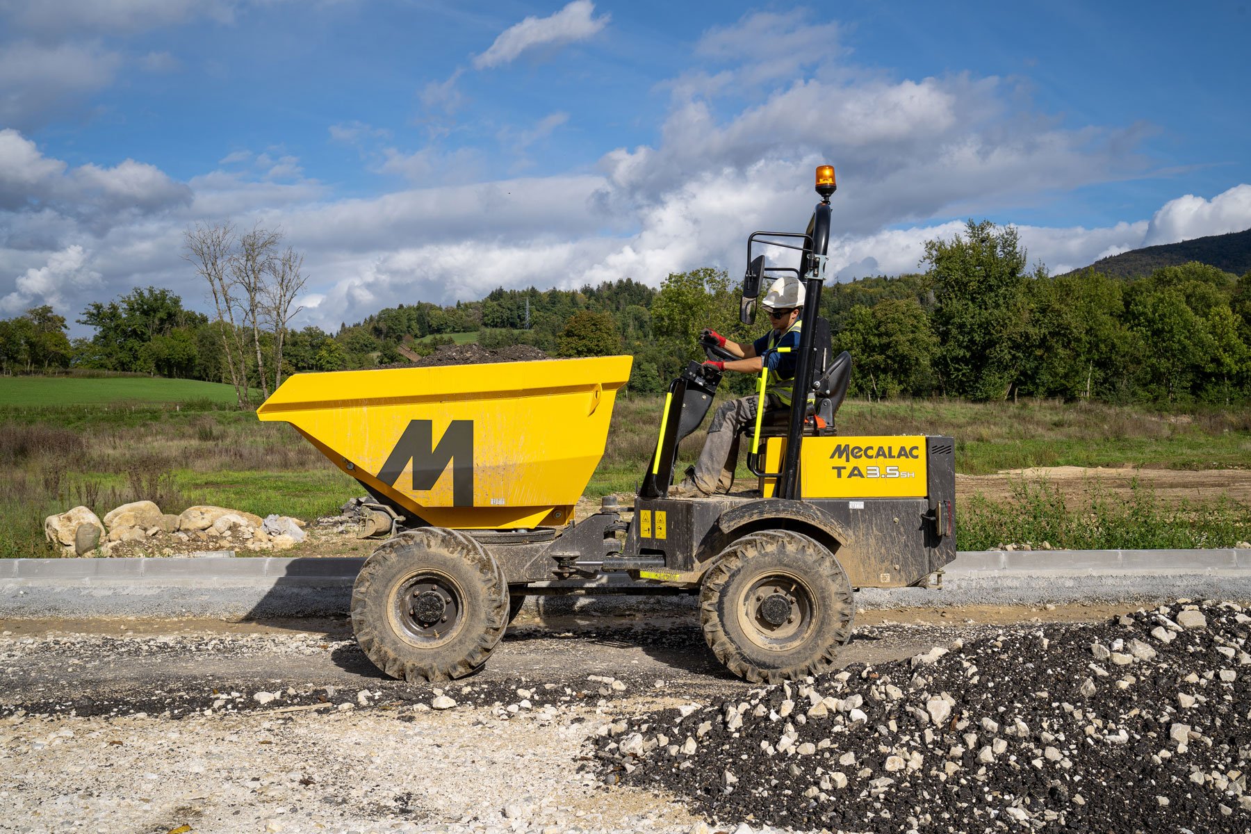 MECALAC TA3 TA3 5 Range TA3S TA3H TA3SH TA3 5SH Dumpers Site MECALAC TA3 TA3 5 Range TA3S TA3H TA3SH TA3 5SH Dumpers Site