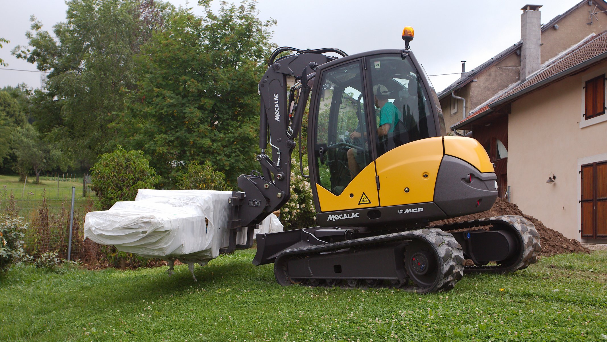 Crawler Skid-Excavators Mecalac 6MCR