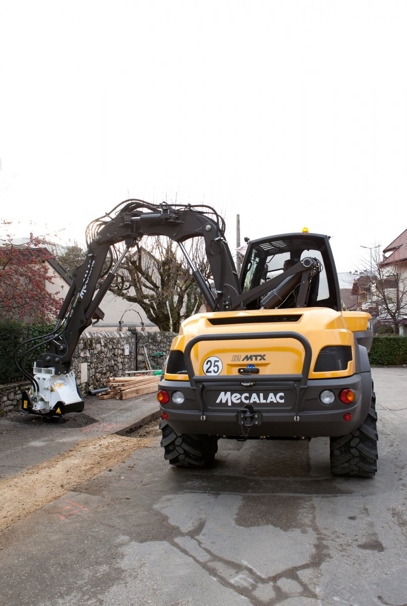 MECALAC | 12MTX, Pelle chargeuse sur pneus / roues
